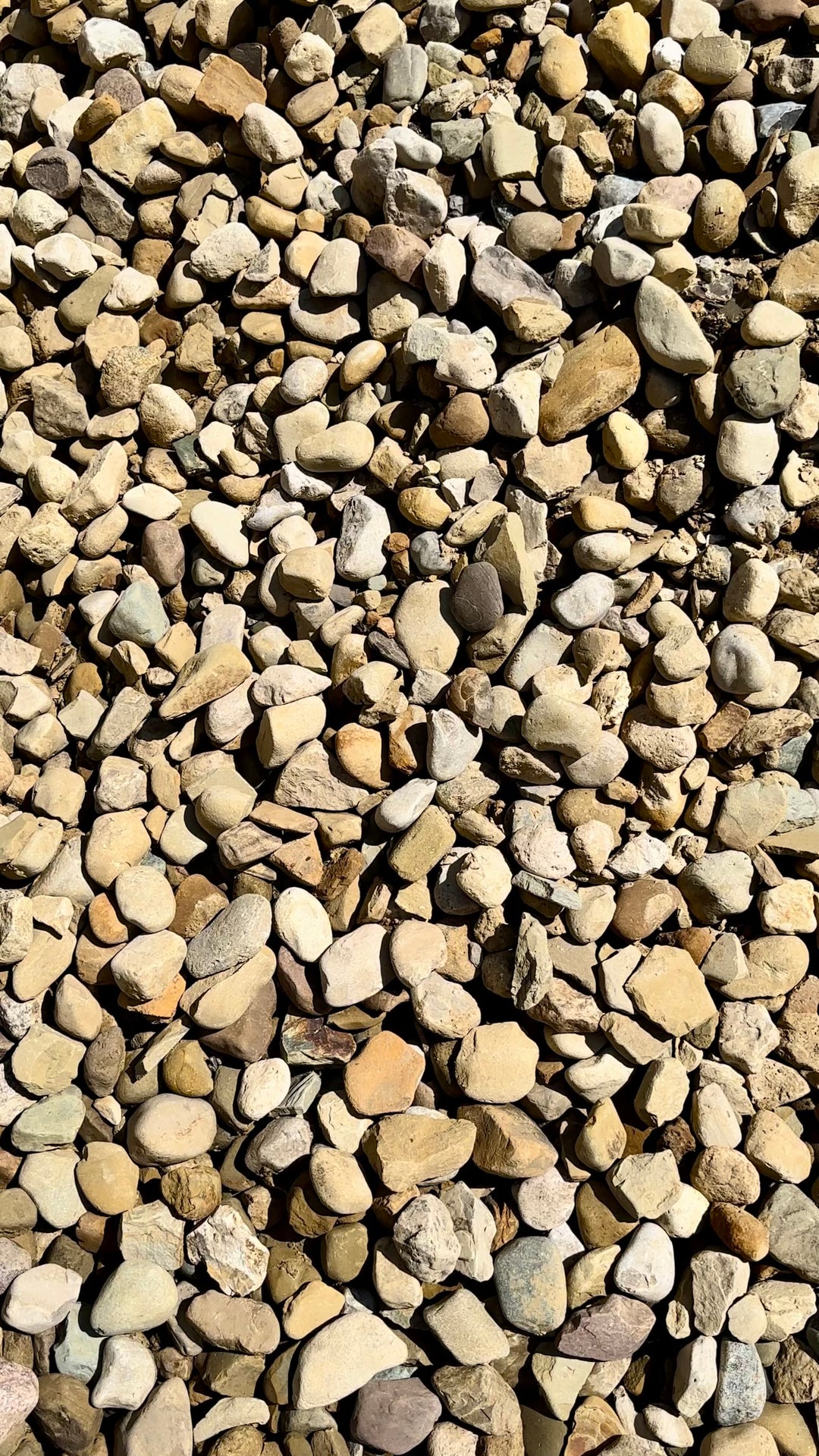 (9022) - Large River Rock 2"-6", Bulk (1/2 CY) – Ohio Mulch